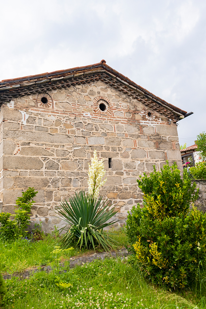 Църквата „Св. св. Теодор Тирон и Теодор Стратилат” в село Добърско ...